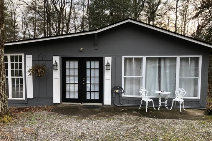 Guest House At Stoney Mountain - Hendersonville, NC
