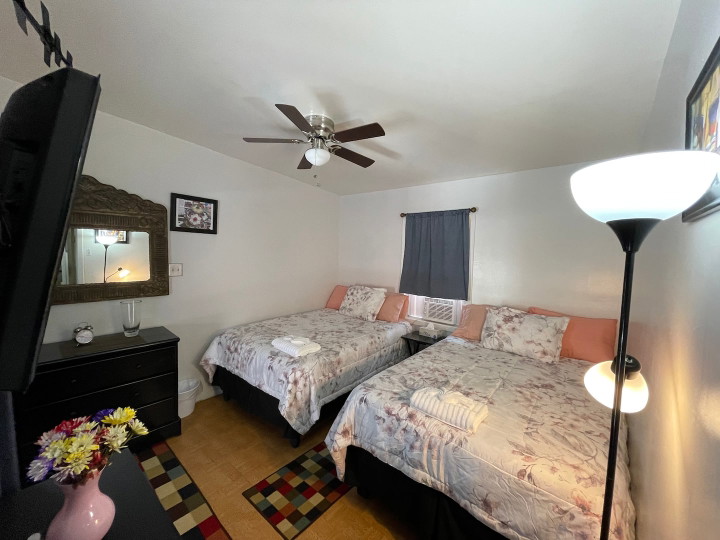 Traveler's Casita  2 Bedrooms/1bath - Laredo, TX