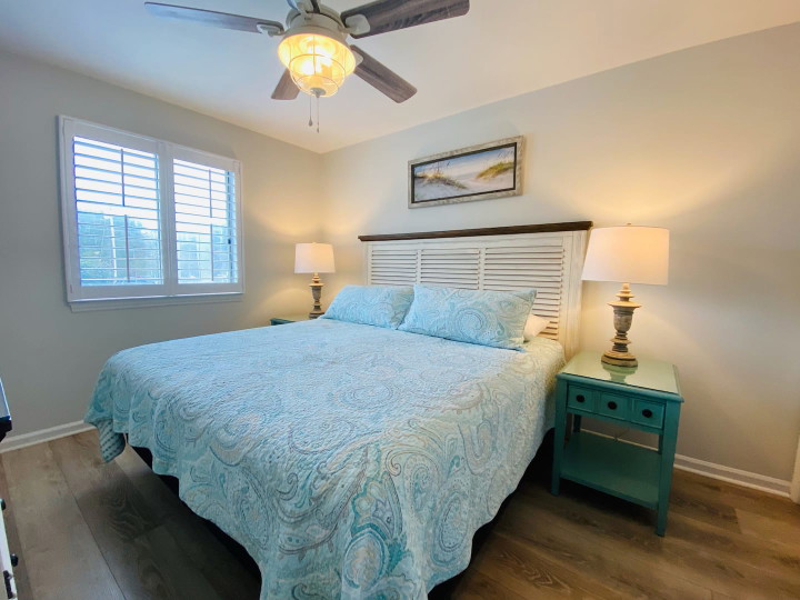 Crystal Coast Cove First Floor Entry - Emerald Isle, NC
