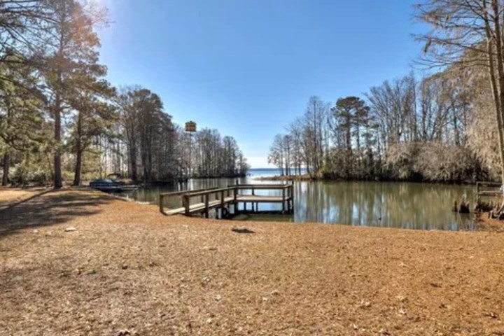 Nannys Lake Retreat - Lake Marion, SC