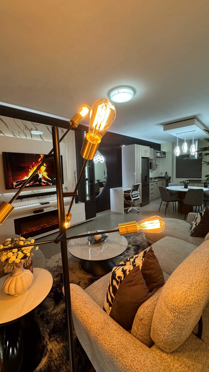 D&dluxury Rivonia Apartments With Inverter - Sandton