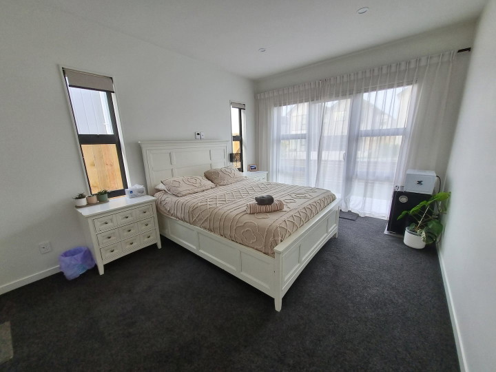 Self-contained Modern Suite | Kitchen + Laundry - Auckland