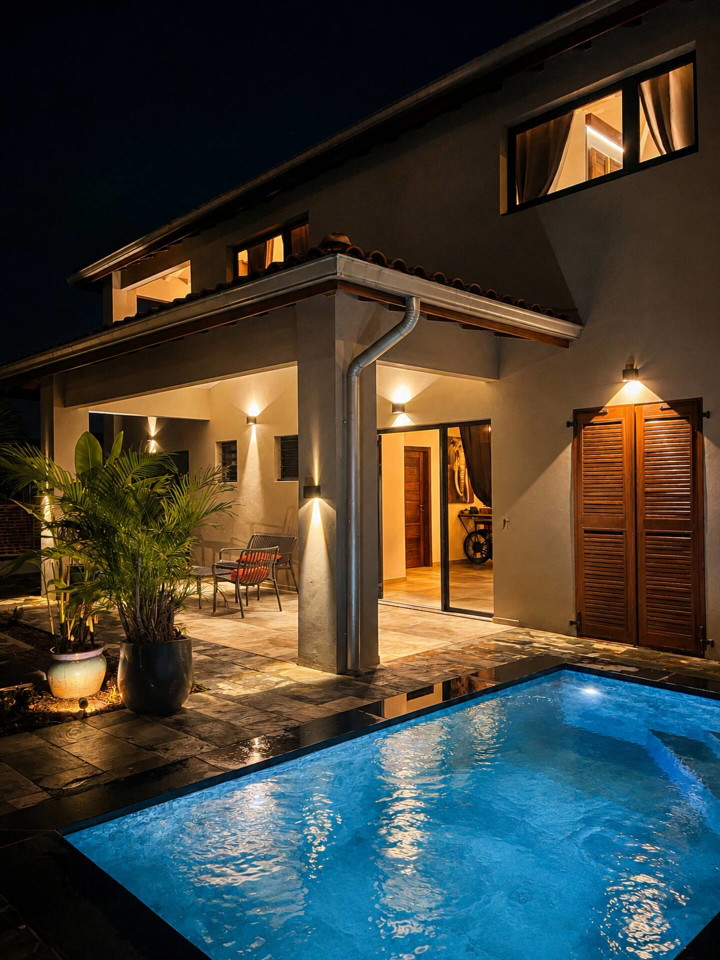 Villa Passion Vanilla, Sea View, Private Pool - Martinique