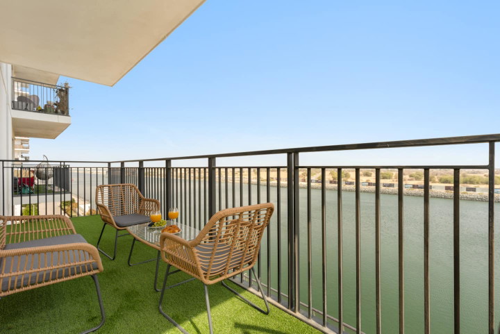 Trendy Getaway - Close To Ferrari World & Yas Mall - Abu Dhabi