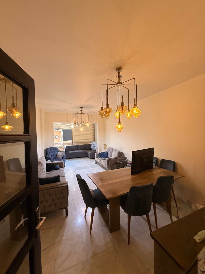 2bed/2bathroom Flat In Hamra Street - Beirut