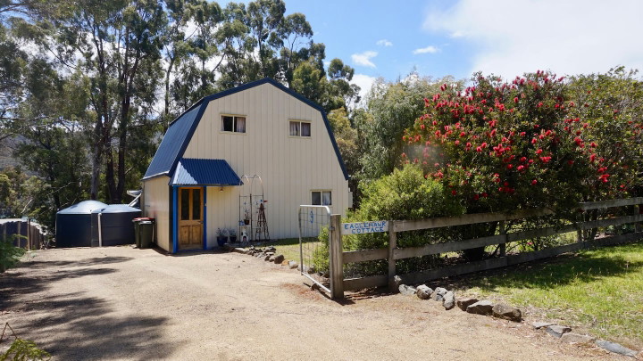 Eagle Hawk Neck Cottage - Tasmania