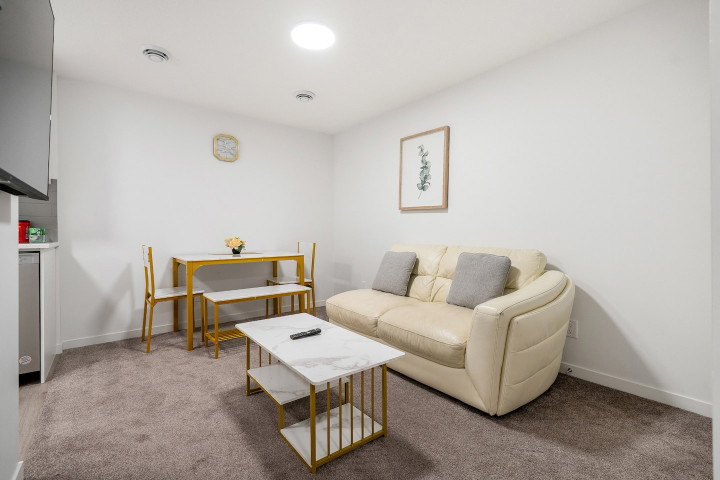 Suite Confortable, Calme Et Sûre Avec 2 Chambres, 2 Lits Queen Size Et Netflix - Calgary