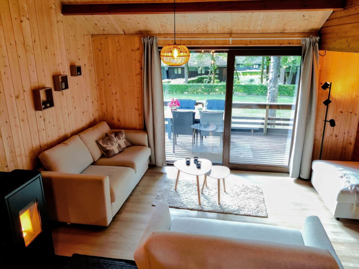 Chalet Calme, Terrasse Ensoleillée Et Poêle En Ardennes - Rendeux