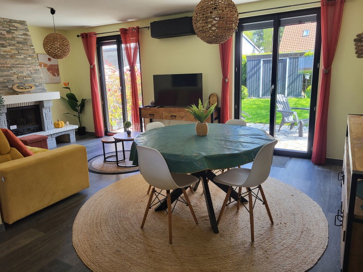 Maison Plain Pied Avec Jardin Et Place De Parking. - Valenciennes