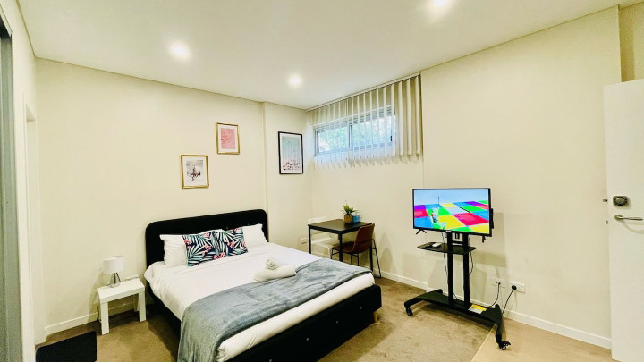 Botany Studio | Near Sydney Airport, Beach & Shops - Sydney