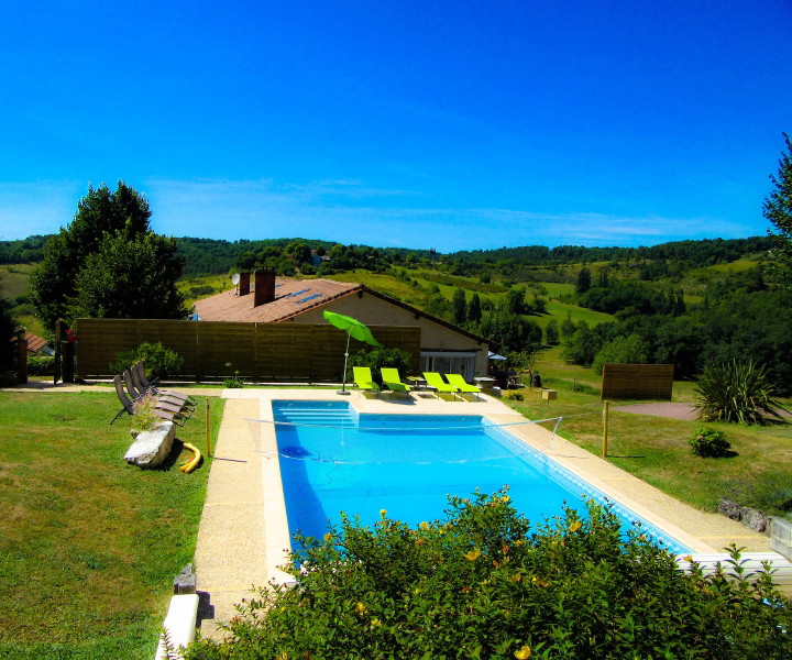Air-conditioned Villa + Heated Pool + Optional Spa - Dordogne