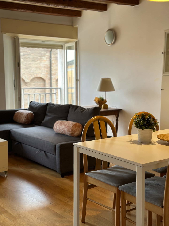 Bright Apartment In The Historic Center - Cesena