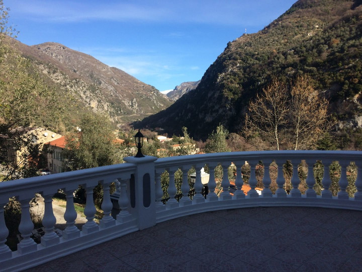 Appartement Privatif Au Calme Avec Vue Montagne - Sospel