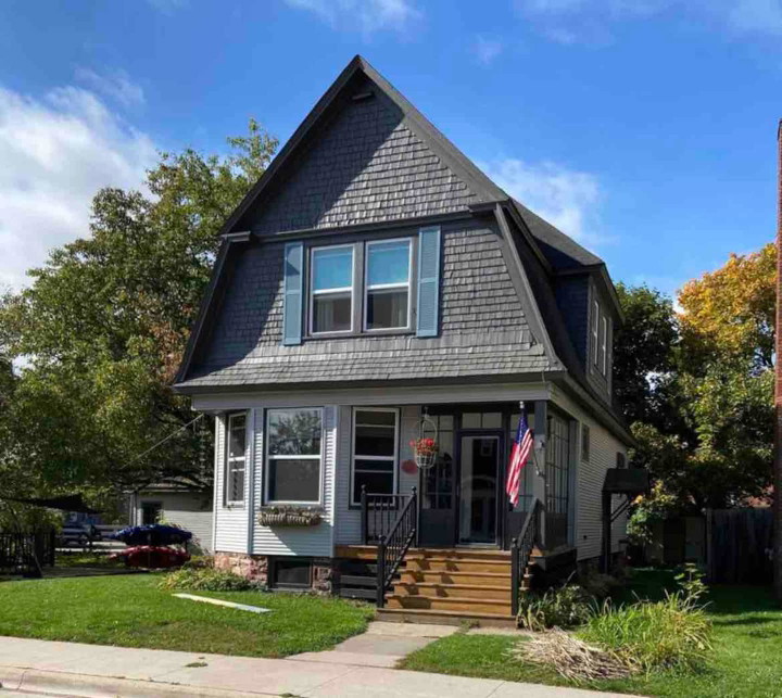 Beautiful 3-bedroom In The Downtown Soo - Sault Ste. Marie