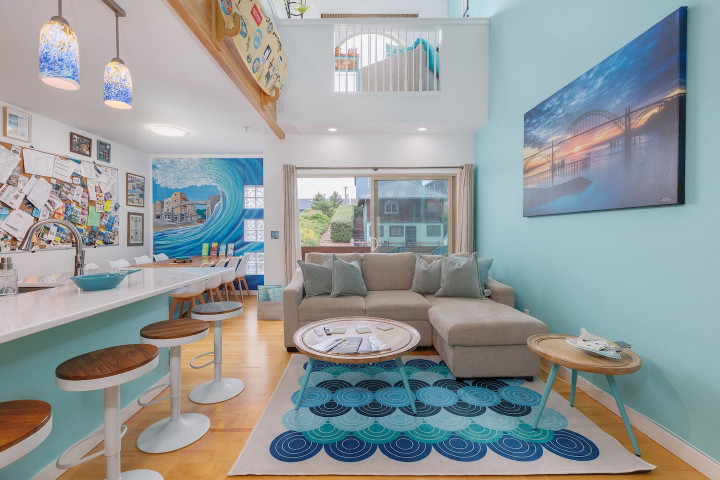 Caroles Beach Loft - Newport, OR