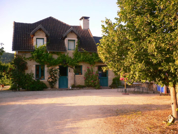 4 Slaapkamers 2 Badkamers 10 Personen, Met Zwembad En Grote Tuin Prachtig Ingerichte - Dordogne