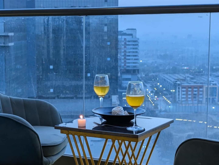 1 Rk Apartment (Non Ac) - Noida