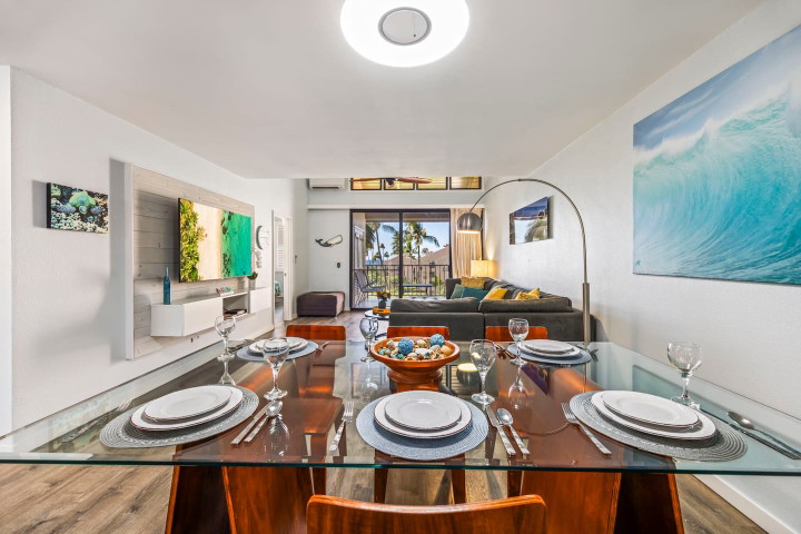 New Bathrooms! Modern Spacious Penthouse Oceanview - Maui, HI