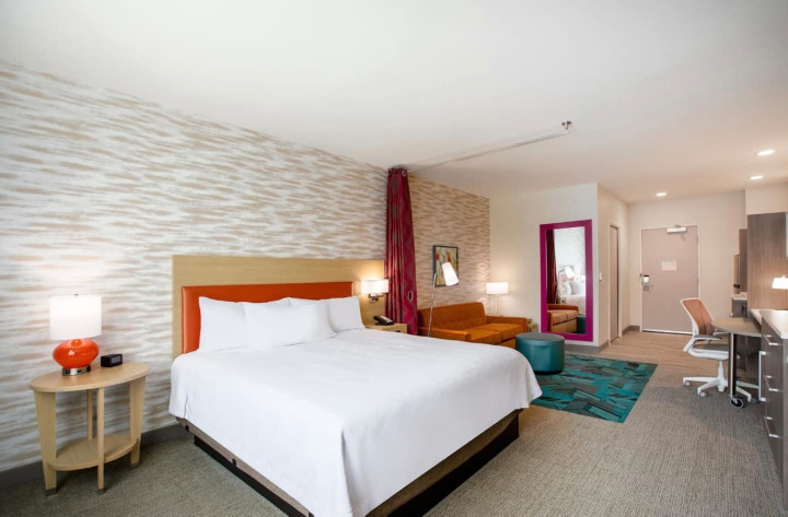 Cozy 2 Separate Hotelsuites W/ Parking & Breakfast - Carlsbad, CA