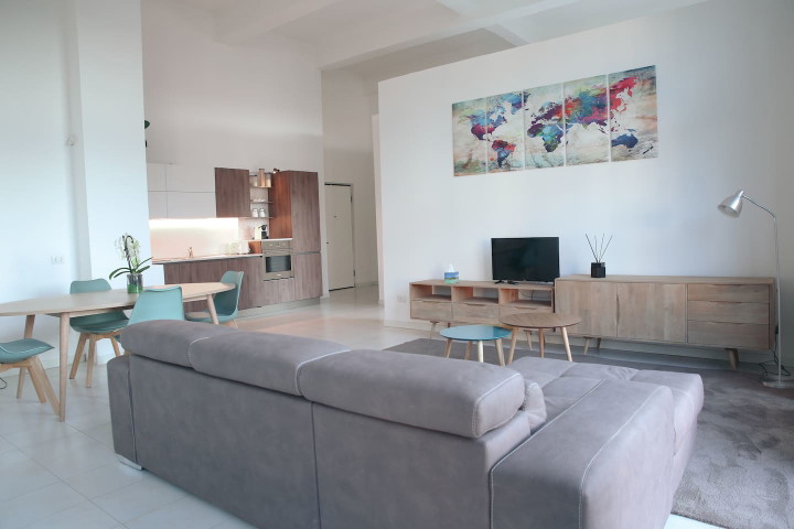 Loft Minutes Away From The Center. Surrounded By Greenery - Cologno Monzese