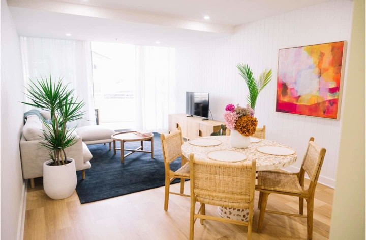 Heated Pool, Spa + Scenic View & Beach Closeby - Glenelg