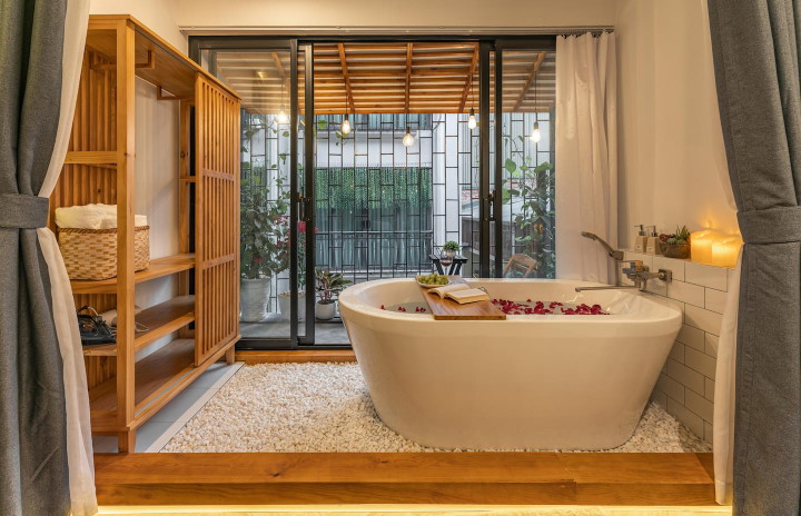 Hanoianhearths - Hv4- Homecinema- Bathtub- Kitchen - Hanoi