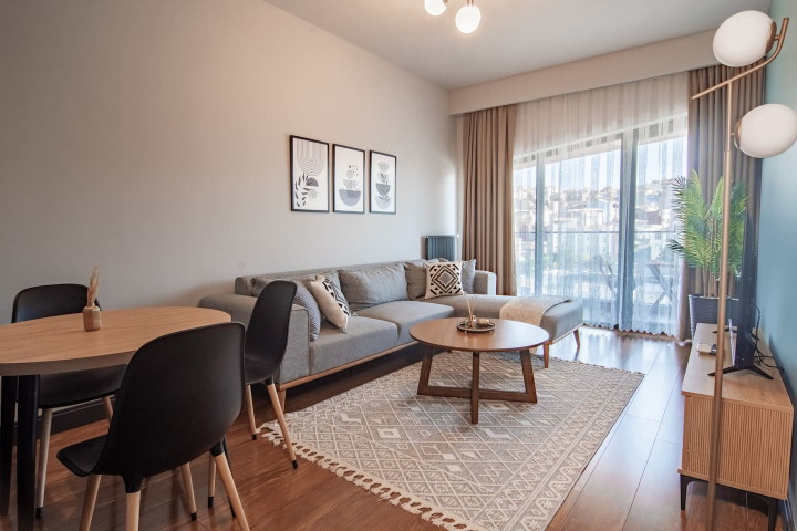 Family-friendly Home With Beautiful View - Zeytinburnu