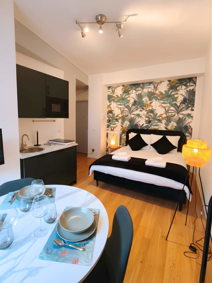 Chic Studio Citylife & Metro | Ac, Self Check In - Milano