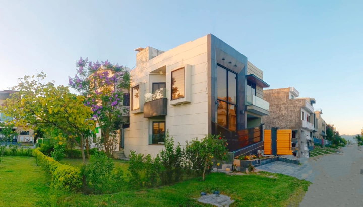 Prestige Peak - Islamabad