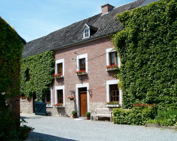 Charming Farmhouse - Aubel