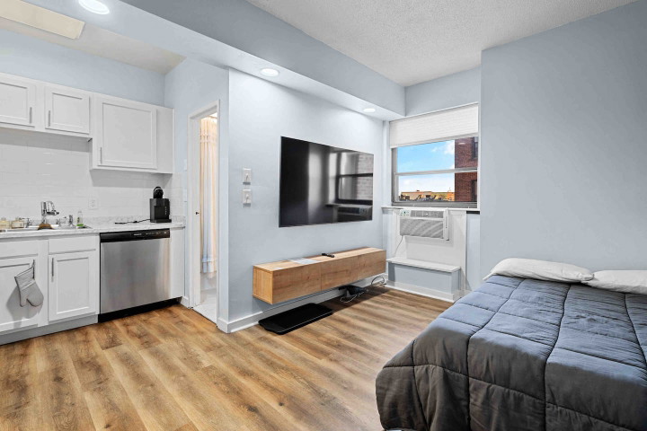 Modern Mt.vernon Studio In Great Central Location - Maryland
