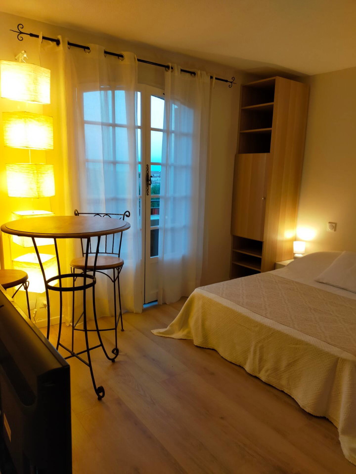 Studio Vu Panoramique
2* Gîtes De France. - Vence