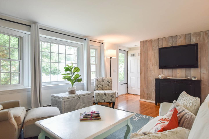 3 Min Walk To Beach On Long Pond! - Yarmouth, ME