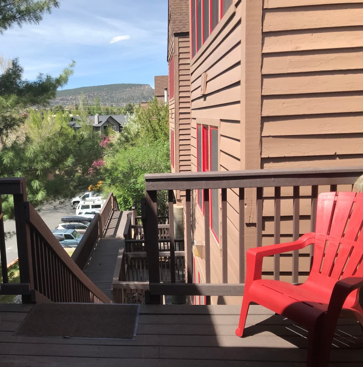 Lovely One-bedroom Condo With Mountain Views - Durango