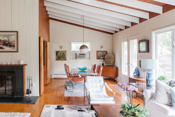 Luxurious Mid Century Time Capsule With Hot Tub & Garden - Richmond, VA