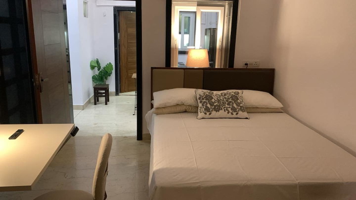 Work-friendly 1bhk W/wi-fi+kitchen| Near Mall Road - Kanpur