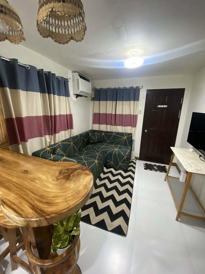 2br Home For 4 (Max 6) W/ Ac & Wi-fi - Ormoc