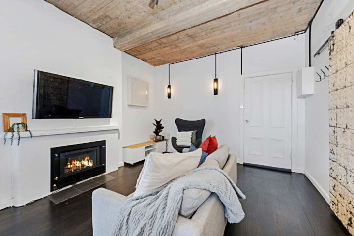 1 Bedroom With Off Street Parking - Relaxing Bath - Ballarat