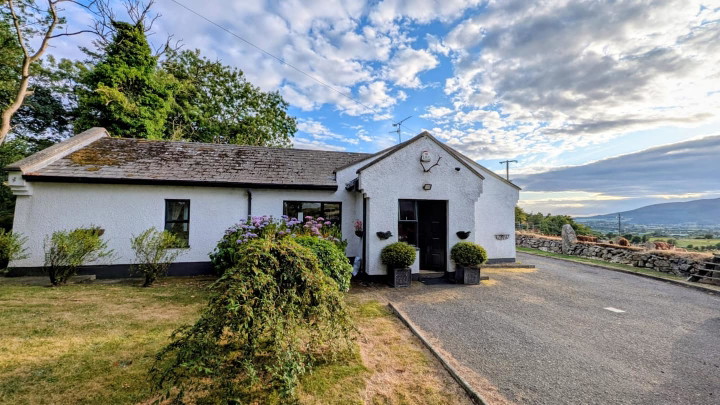 Beautiful Cottage In Majestic Mourne Mountains - Dundalk