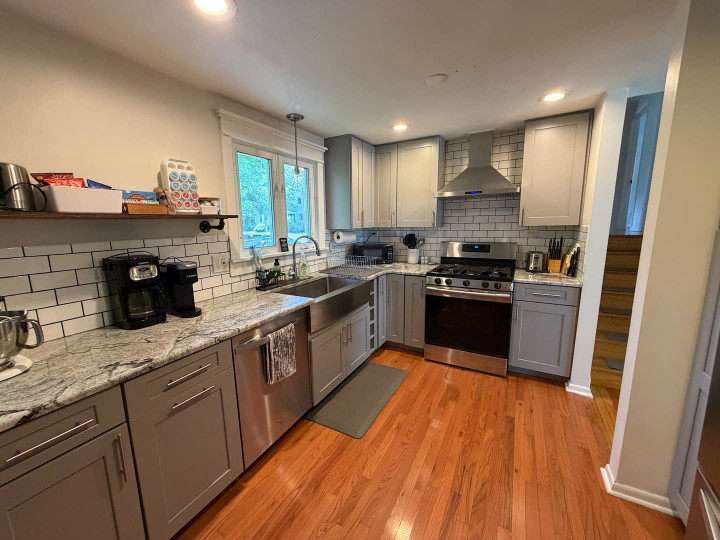 Comfortable 3br Near Su, Hospitals & Downtown - Syracuse, NY
