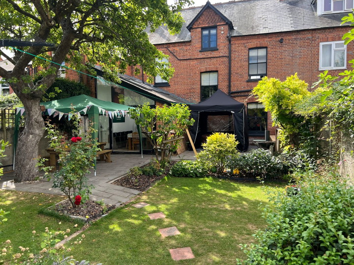 Cheerful 5-bedroom Townhouse In Newbury - Newbury