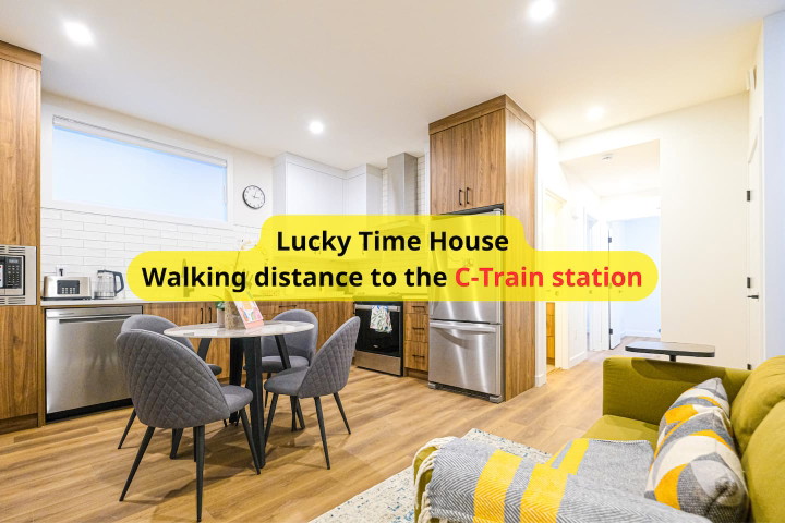 Walk Distance To C-train Station|easy To Downtown - Calgary
