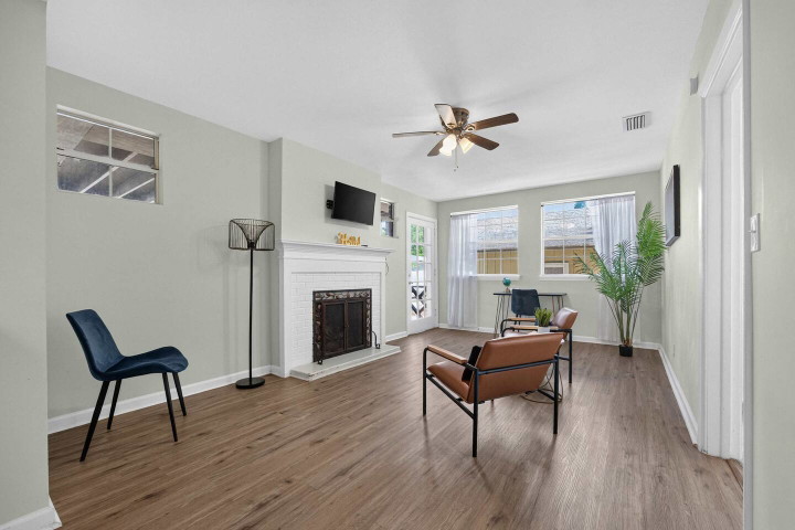 Pure Gold On Emerald Isle - 4br, Patio, Wifi - Jacksonville