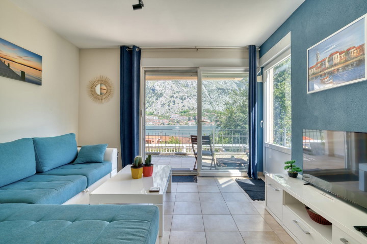 Boka Bay Utopia, Stunning Sea View & Private Patio - 코토르