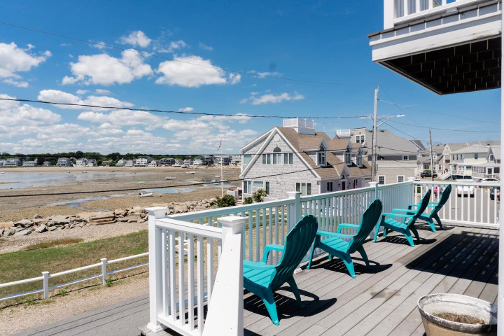 Classic Family-friendly Beach House In Scituate - Scituate, MA