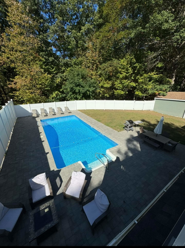 Heated Pool - Mins To Beach & Gunstock - Sleeps 13 - Laconia, NH