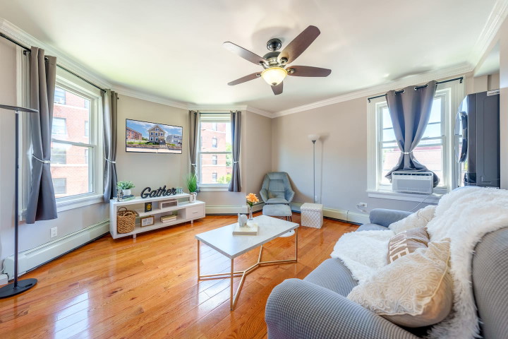 Family Friendly 3br: Walk To Nyc Train & Park - Greenwich, CT