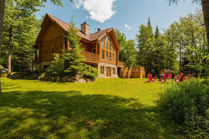 L'echo Des Bois - Private Hot Tub & Sauna - Saint-Sauveur