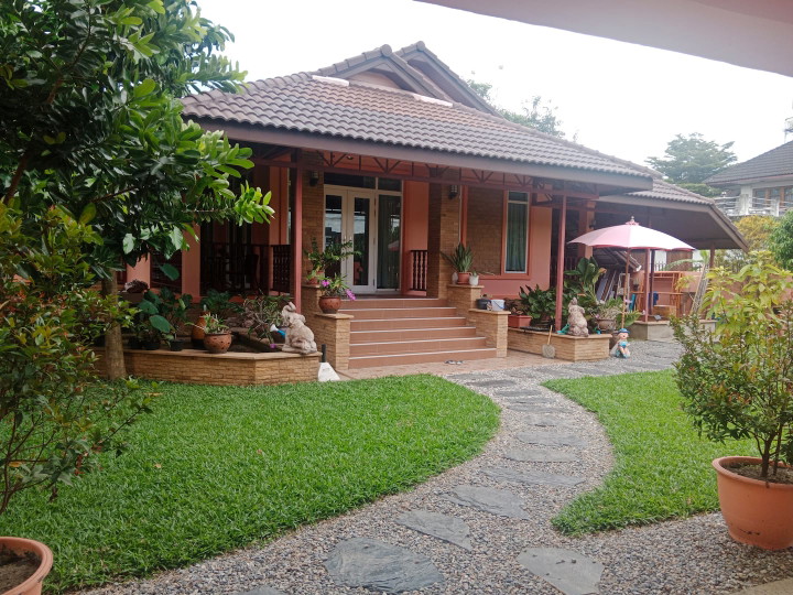 Itsaris Guest House, Quality Cool Home, 2 Bedrooms - Thailand