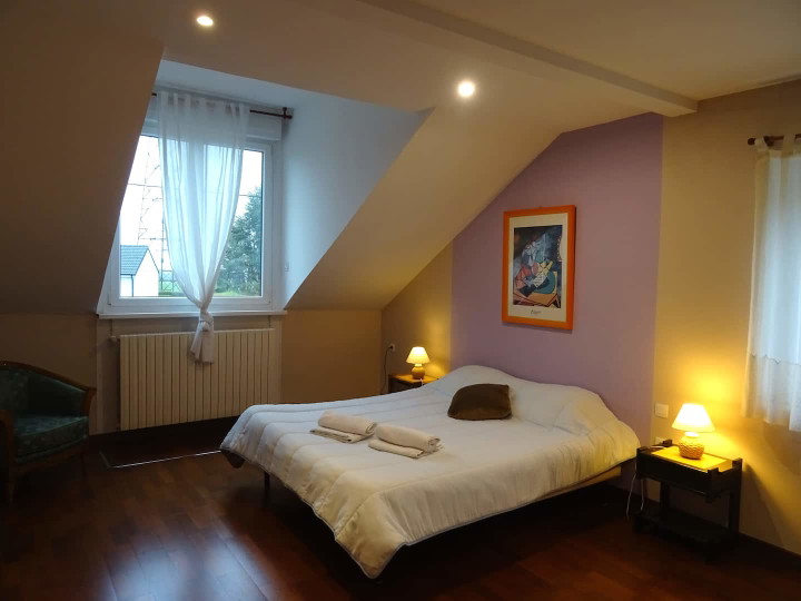 Grande Chambre + Sdb 30m² Chez Gérard - Longwy